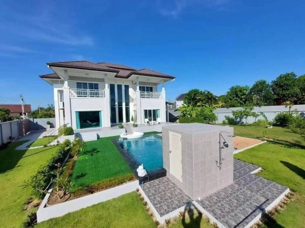 七星旅居 - Pattaya City