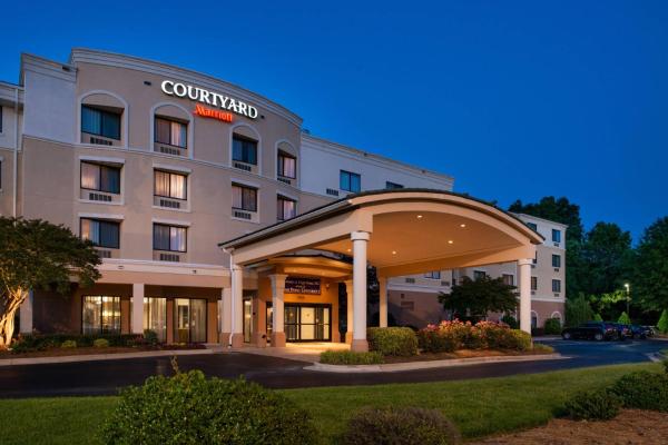 Courtyard High Point - Thomasville, NC