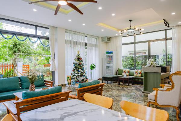 Palm Riverside Boutique - Hội An