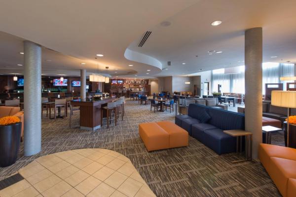 Courtyard By Marriott Canton - Canton, OH