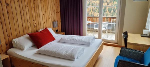 Capetta Appartement - Canton of the Grisons