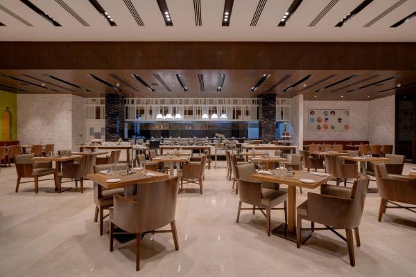 Courtyard By Marriott Surat - Surat