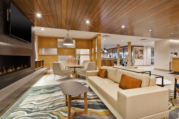 Fairfield Inn & Suites By Marriott Kalamazoo - Kalamazoo, MI