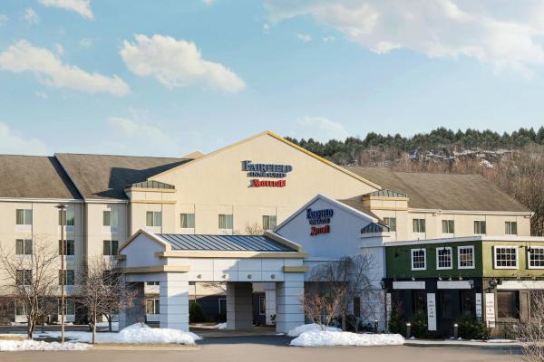 Fairfield Inn And Suites By Marriott Plainville - Waterbury, CT