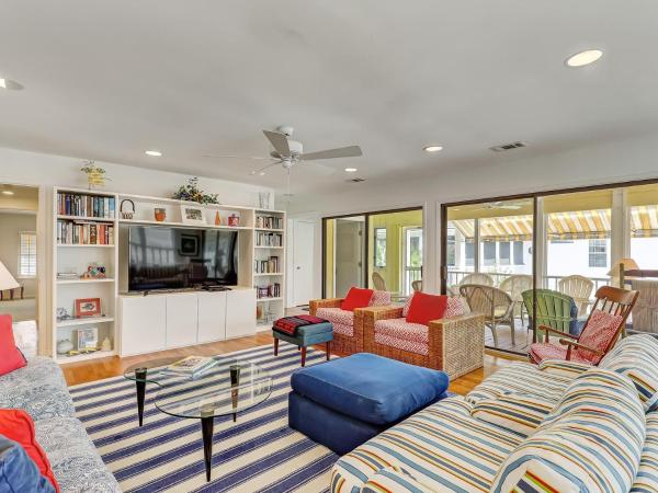 Coops Retreat - Tybee Island, GA