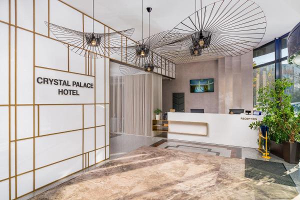 Crystal Palace Hotel - Otopeni