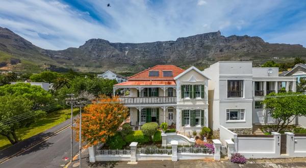 Belvedere House - Camps Bay