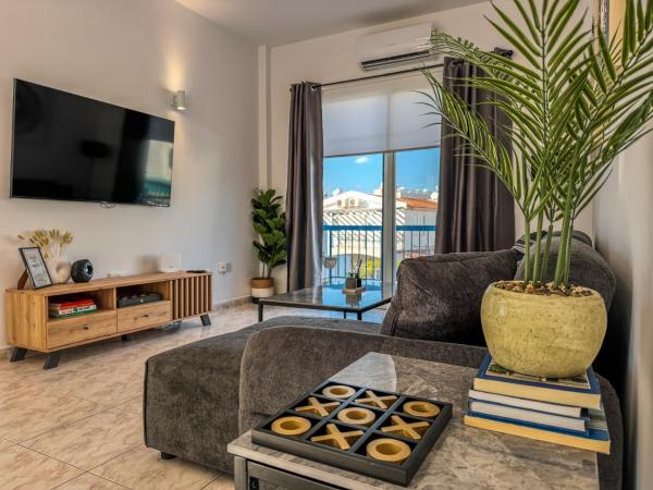 Lavi's Haven 2b, Paphos, Pool - Kato Paphos