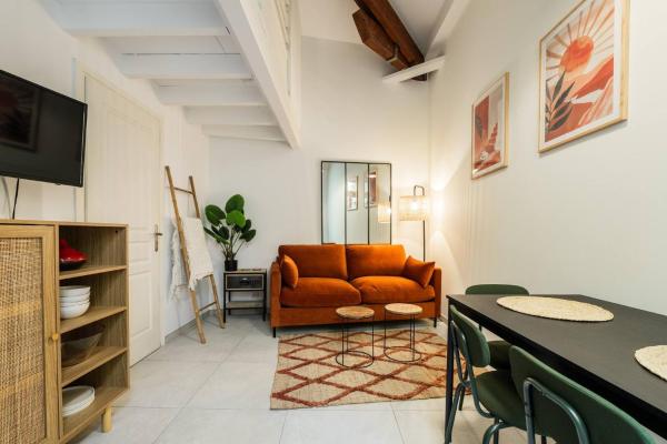 Jolie Duplex Avec Patio - Niza