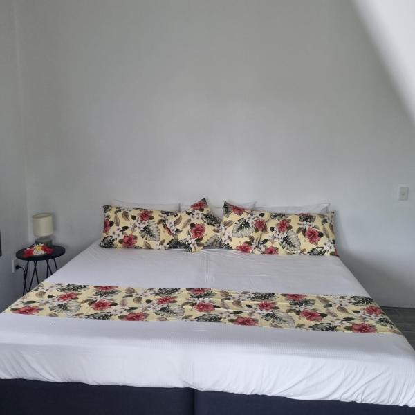 Private Homestay - Rarotonga