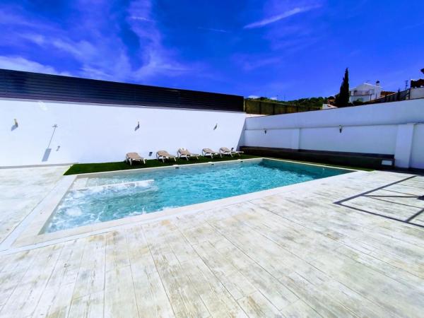A 15 Minutos Granada, Piscina, Jacuzzi, Barbacoa - Spain