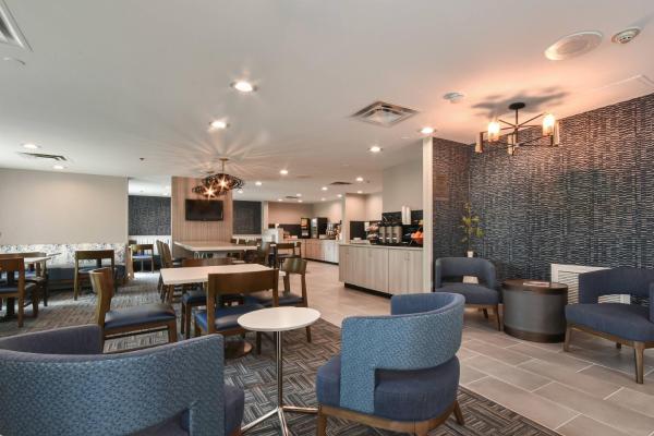Fairfield Inn & Suites Charlotte Arrowood - Belmont