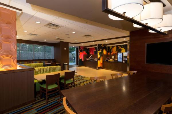 Fairfield Inn & Suites By Marriott Detroit Chesterfield - Comté de Saint Clair, MI