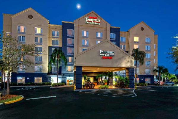 Your Perfect Orlando Vacation Starts Here! Near Seaworld Orlando! Free Shuttle! - Florida