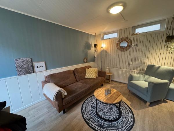 Charmant Vakantiehuis In Egmond Op Loopafstand Strand & Centrum - Egmond aan Zee