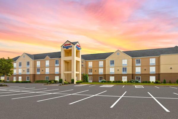 Fairfield Inn By Marriott Evansville East - エバンズビル, IN