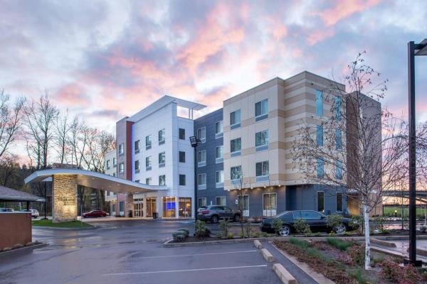 Fairfield Inn & Suites By Marriott Eugene East/springfield - Oregon