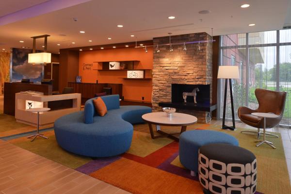 Fairfield Inn & Suites By Marriott Fremont - Fremont, NE