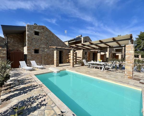 Eutopia Sani Villas With Private Pool - 哈爾基季基州