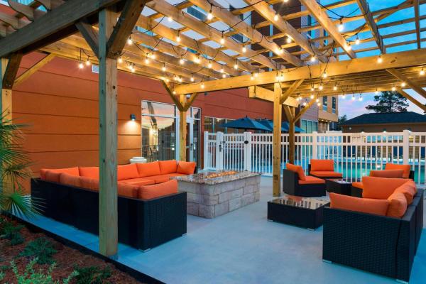 Fairfield Inn & Suites By Marriott West Monroe - Monroe, LA