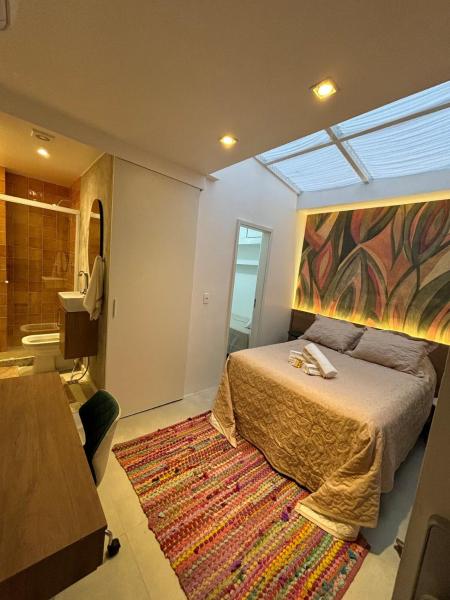 Charming Studio Just 2 Blocks From Copacbana Beach - Ipanema