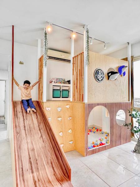 Full Legoland View & Walking, Kid-friendly Spacious Slide Aquazone Afiniti, Jb Johor Bahru, Malaysia - Jurong East