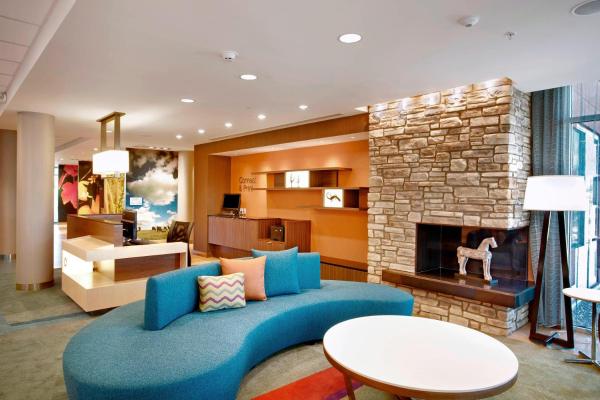 Fairfield Inn & Suites By Marriott Phoenix Tempe/airport - Tempe, AZ