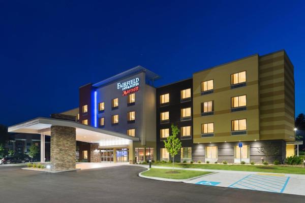 Fairfield Inn & Suites By Marriott Belle Vernon - 캘리포니아