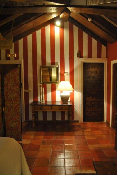 El Hotel De La Villa - Navafría