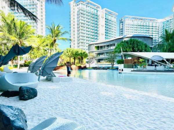Metro Manila Cityscape Charm At Azure Urban Resort Paranaque Near Naia Airport - Imus