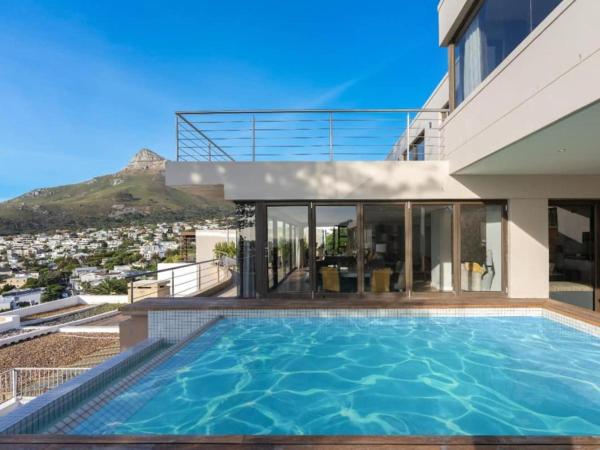 Azure Vistas Villa - Camps Bay