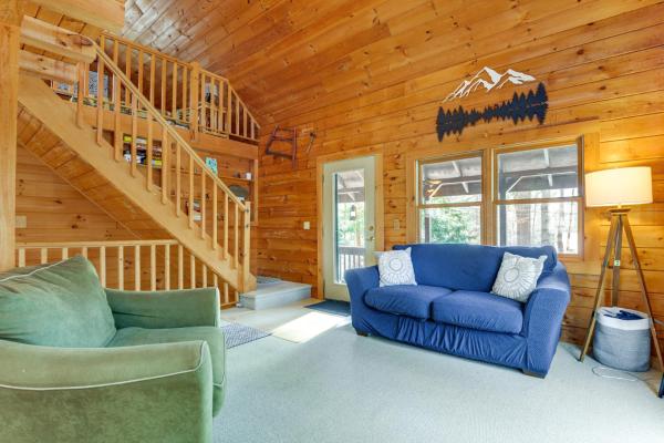 2 Mi To Boat Ramp Log Cabin In New Hampshire - Marlow, NH