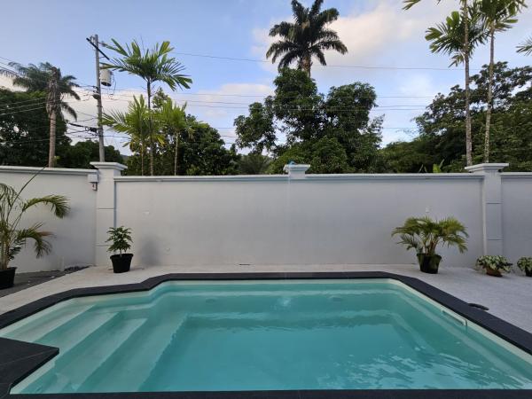 Riverside Poolside Apartment - Port of Spain
