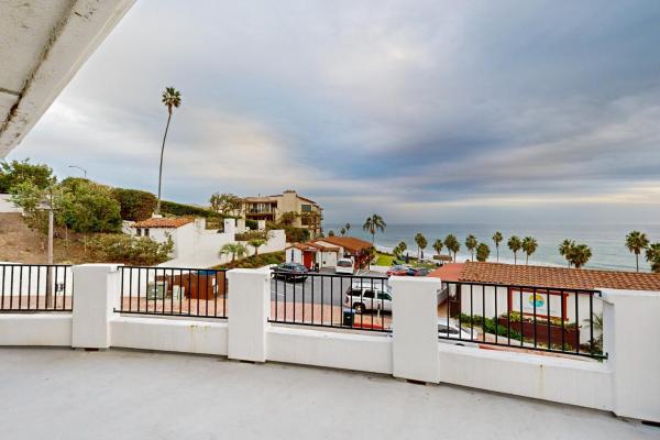 Victoria Ocean View Apt. 4 - Dana Point, CA