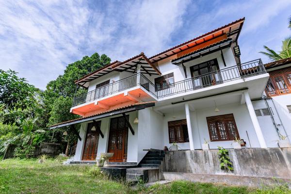 Florence Cinnamon View Villa - Mirissa