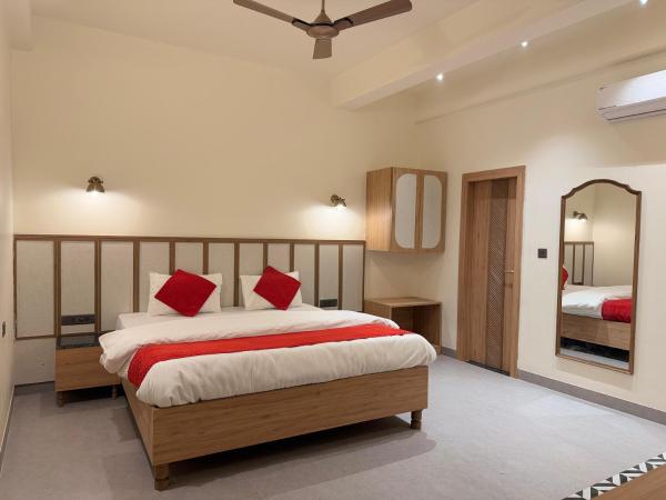 Radhe Krishna Residency Nearest Triveni Sangam - Prayagraj