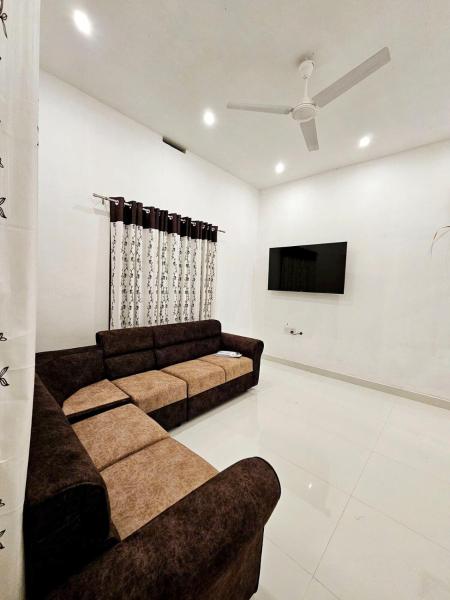 Mariya Home Stay, Malampuzha - Palakkad
