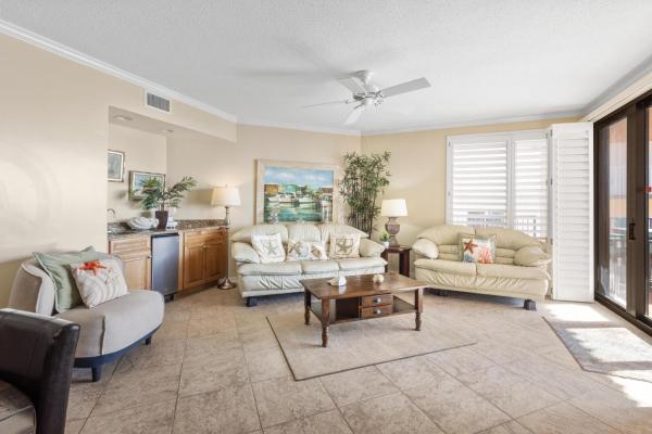 Four Seasons 901 East - Orange Beach, AL