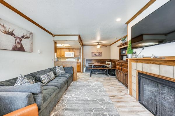 Brian Head Condo With Pool Access - Steps To Resort! - Utah
