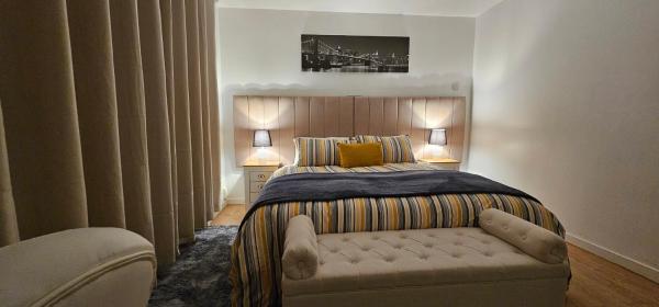 Glebe House - 2 Bedroom Luxury House With 4 Beds, Free Private Parking With Access To City Centre, And Near The Motorway - Manchester
