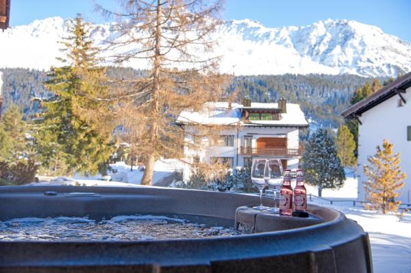 Alpine Retreat With Private Hot Tub - Chur