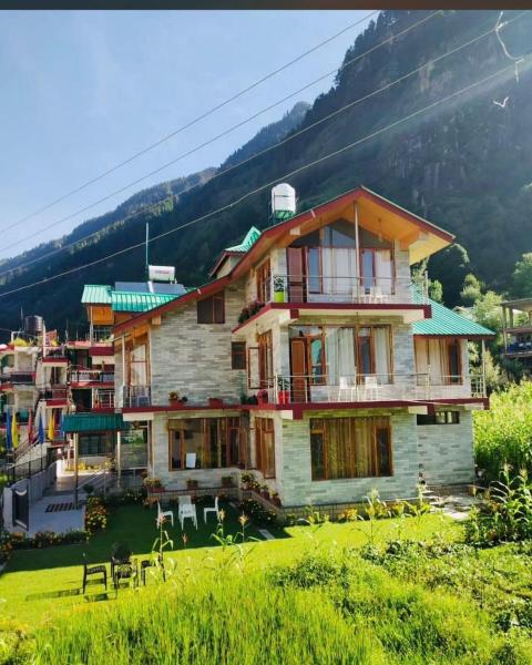 Hotel Himachal Heights - Manali