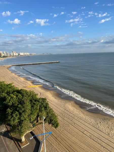 Pé Na Areia Incrível - Penha