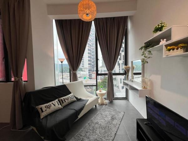 Luminous Home Empire Damansara - Sungai Buloh