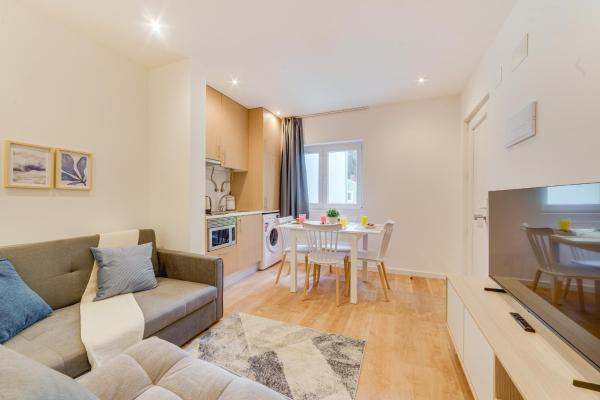 Yellow Charm - Campolide Apartments - Lisbon