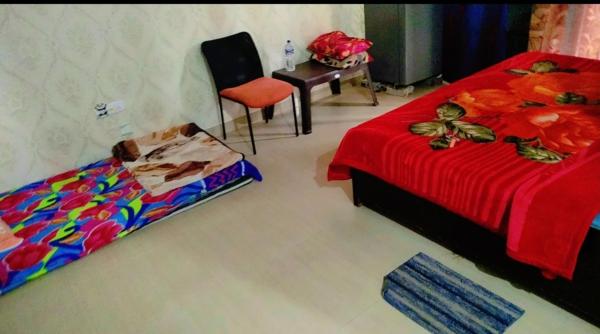 Radhey Rooms - 마투라