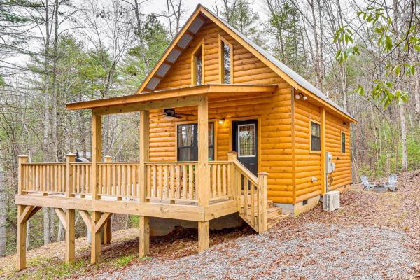 Romantic Log Cabin In The Smokies With Fire Pit! - Harrah's Cherokee Valley River