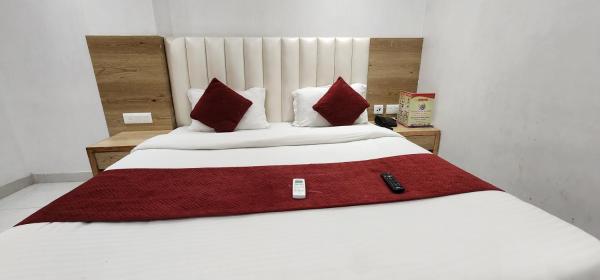 Hotel Shree Sai Dham - Delhi