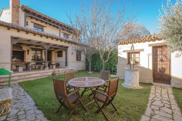 Villa De Urueña Casa De Ilustres - Tiedra