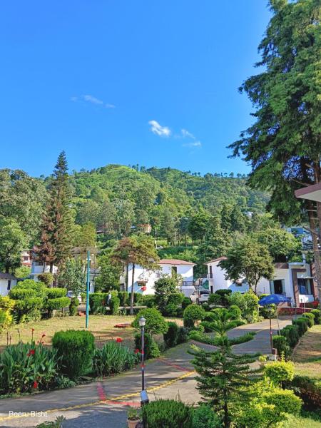 Shikha Resort Ewentbliz - Naukuchiatal